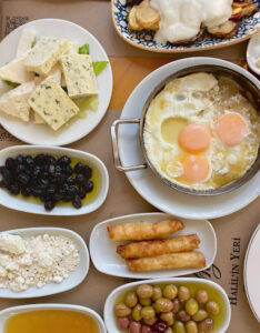9 of the Most Popular Turkish Snacks You Need to Try
