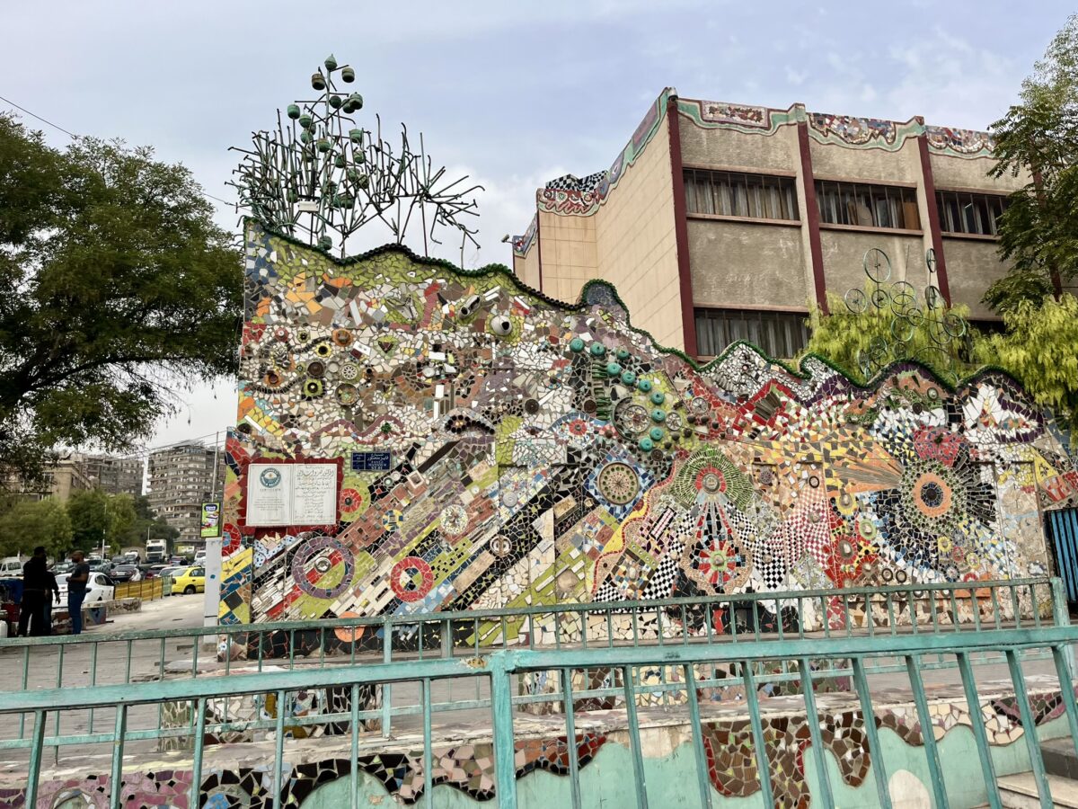 The Short Guide to One Day in Modern Damascus