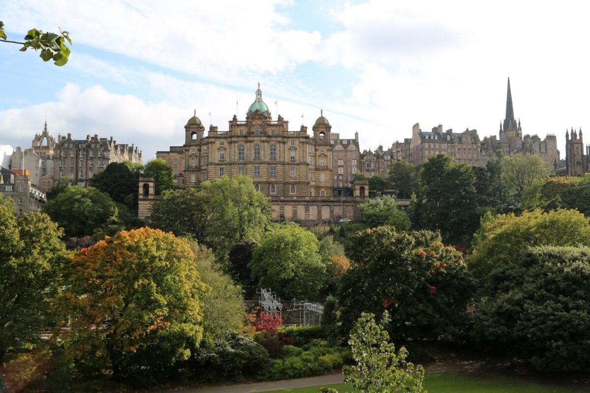 Day Trip To Edinburgh: A Jam-Packed One-Day Itinerary