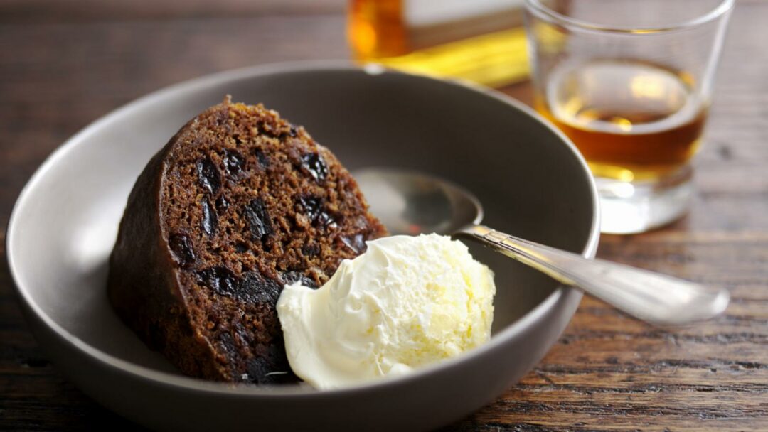 The Definitive List of Traditional Scottish Foods and Desserts You Must Try