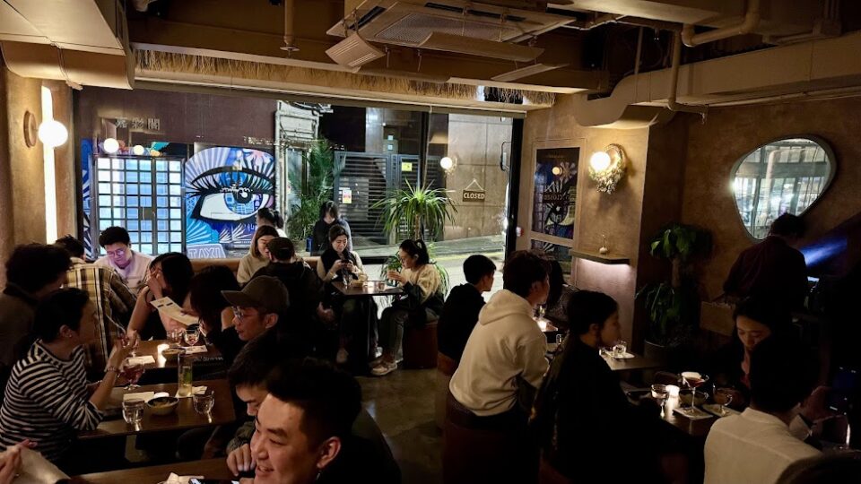 Best Cocktail Bars in Hong Kong (Central and Soho) for 2025