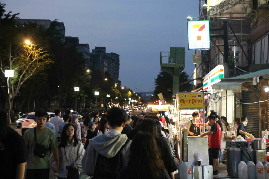 Where To Find The Best Food In The Shilin Night Market, Taipei