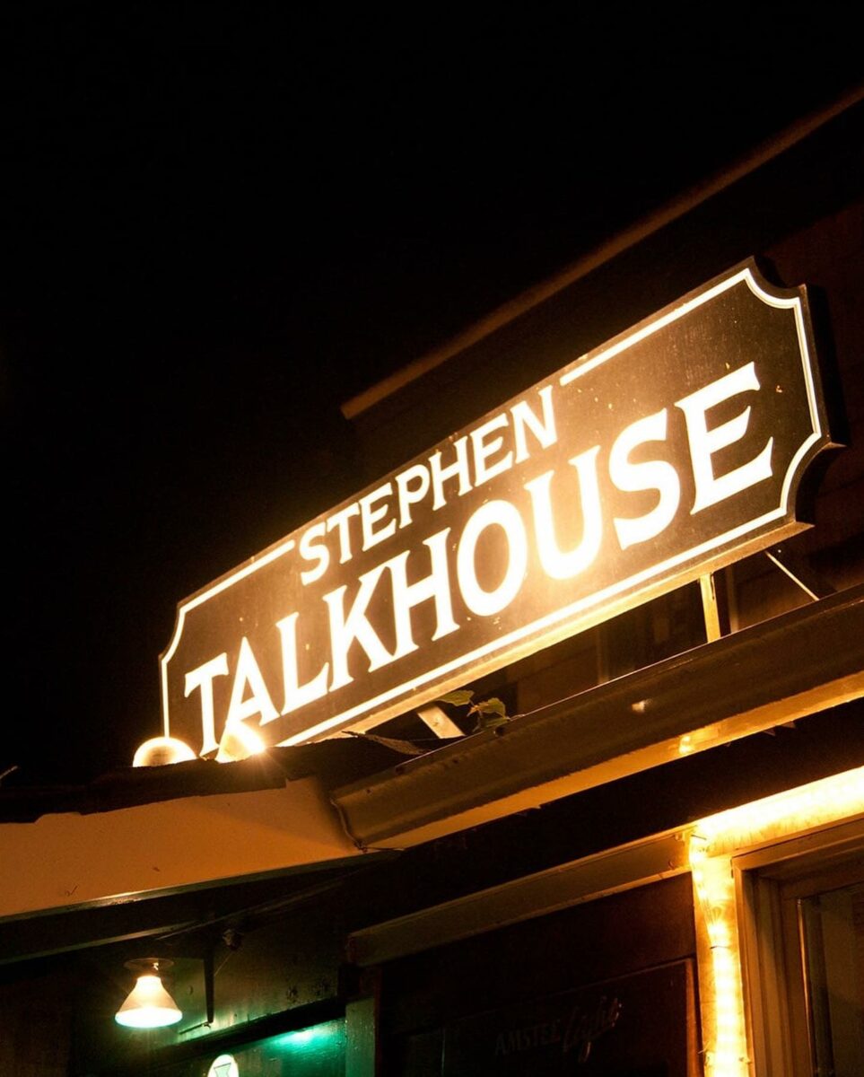 These are the 4 Best Bars and 2 Best Clubs in the Hamptons