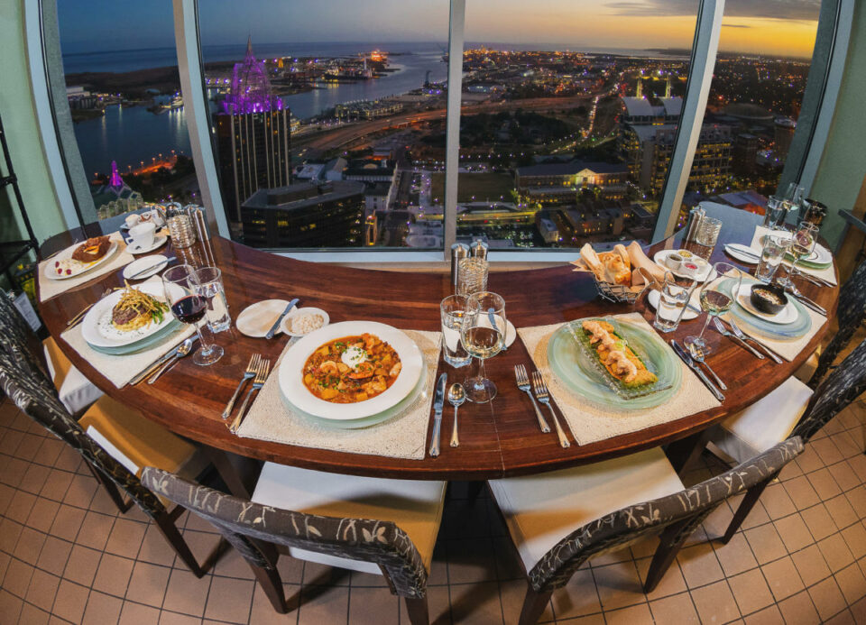 These are the 5 Best Things to Do in Downtown Mobile, Alabama