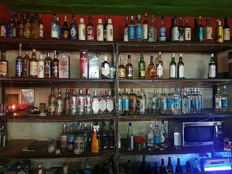 5 Best Bars in Mauritius for a Fun Night Out: A Local's Guide
