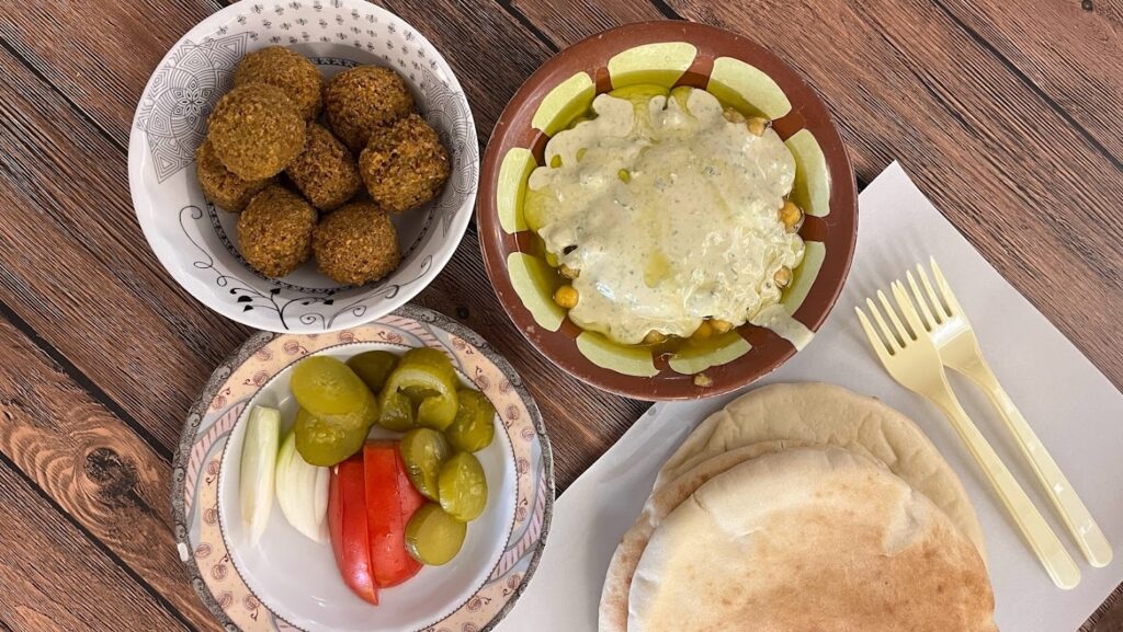 Best Israeli Street Food: 13 Dishes Every Traveler Must Try