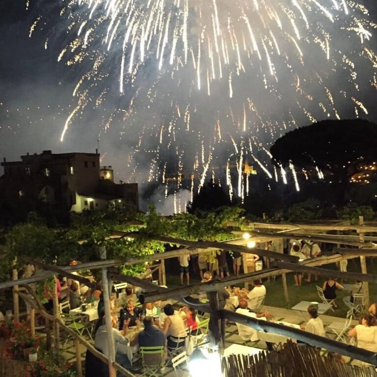 10 of the Best Restaurants in Ravello, Including Sea Views to Gasp Over