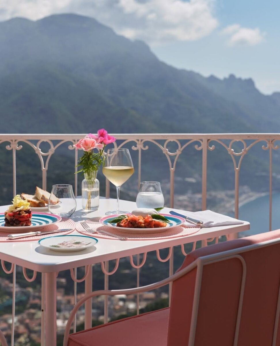 10 of the Best Restaurants in Ravello, Including Sea Views to Gasp Over