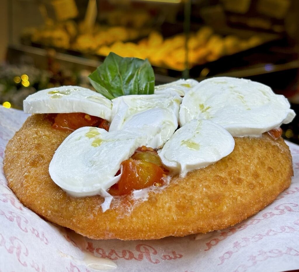 9 Naples Street Food You Cannot Miss In The Birthplace Of Pizza