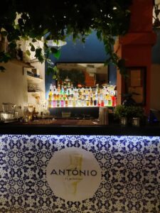 6 Best Bars in Goa (That Locals Actually Go To)
